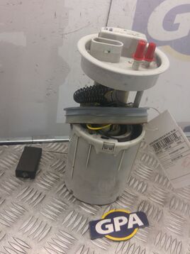 Fuel pump used - Volkswagen POLO - 6Q0919050B - GPA