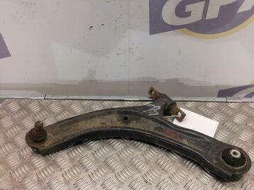 Left front control arm used - Nissan QASHQAI - 54501-BB00A- - GPA