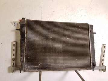 Cooling radiator used - Hyundai TUCSON - 253102E500 - GPA