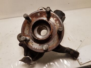 Left steering knuckle used - Ford S-MAX - 1437643 - GPA