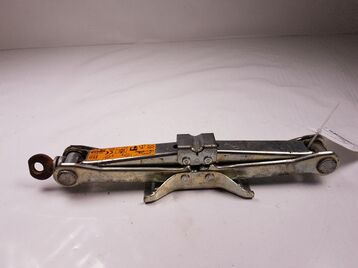 Scissor jack used - Nissan NOTE - 99550-ED51A- - GPA