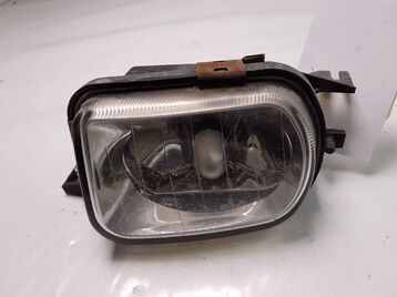 Right front fog light used - Mercedes CLASSE C - 2038201256 - GPA