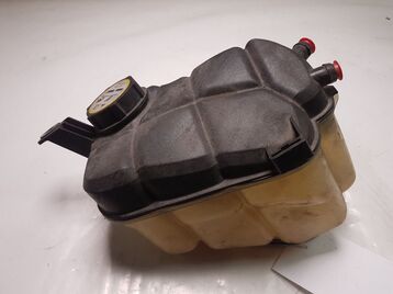 Coolant expansion tank used - Land Rover RANGE ROVER - LR024296 - GPA