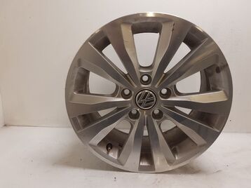 Alloy wheel used - Volkswagen GOLF - 5G0601025 8Z8 - GPA