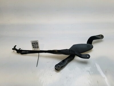 Front wiper arms (x2) used - Mercedes CLASSE E - 2118200344 - GPA