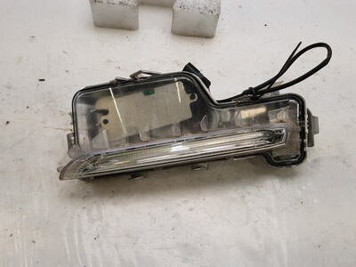 Left front daytime running light (DRL) used - Volvo S60 - 31420395 - GPA