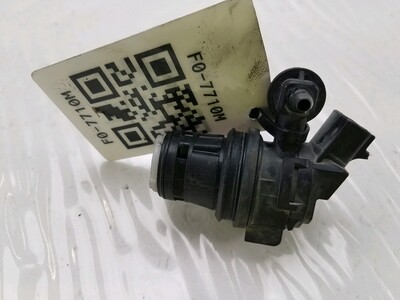 Washer fluid pump used - Toyota RAV4 - 8533042010 - GPA