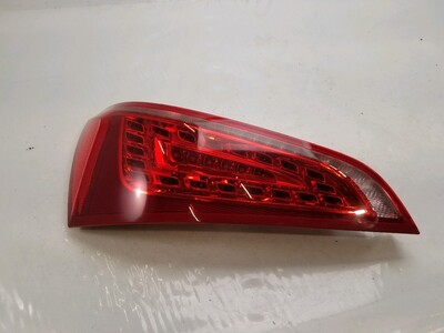 Left rear light used - Audi Q5 - 8R0945093A - GPA
