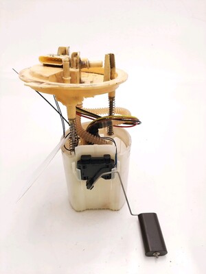 Pompe à carburant électrique occasion - Mercedes CLASSE CLA 1 PHASE 1 ...