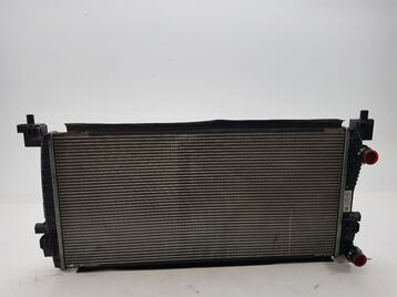 Cooling radiator used - Volkswagen - 5Q0121251 EC - GPA