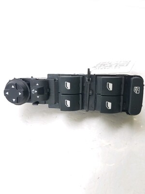 Left window-lift switch panel used - Peugeot 3008 - 98 319 739 ZD - GPA