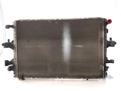 Cooling radiator used - Volkswagen TRANSPORTER - 7E0121253A - GPA
