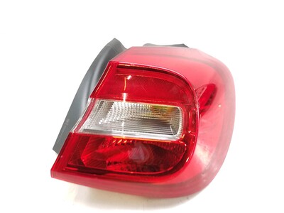 Right rear light used - Mercedes CLASSE GLA - 1569062058 - GPA