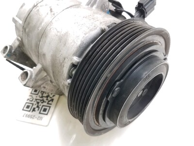 A/C Compressor used - KIA VENGA - 977012K001 - GPA