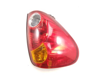 Feu arrière gauche occasion - Mitsubishi L200 PICKUP - 8330A009 - GPA
