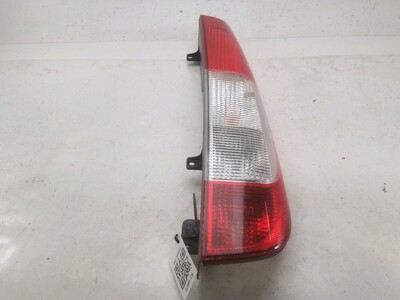 Feu arrière droit occasion - Mercedes VIANO - 6398200264 - GPA