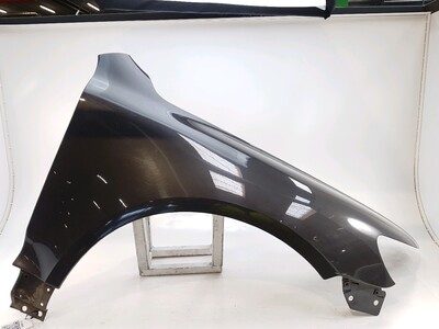 Right front fender used - Volkswagen TOUAREG - 7L6821102N - GPA