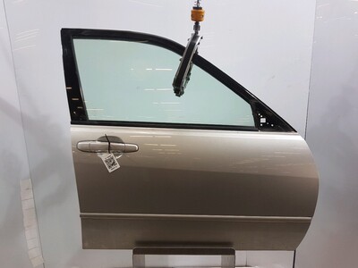 Right front door used - Lexus IS - 6700153013 - GPA