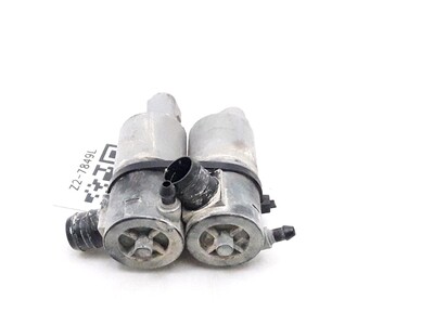 Washer fluid pump used - Land Rover RANGE - DMC500040 - GPA