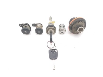 Steering lock and door key cylinders kit used - Ford FIESTA - 3940926 - GPA