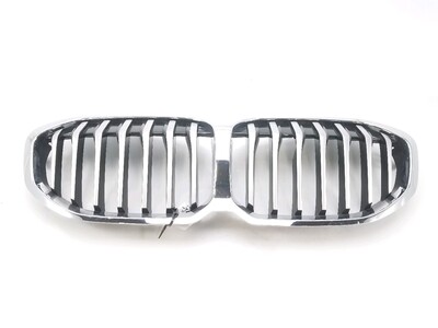 Grille used - BMW SERIE 1 - 51135A39366 - GPA