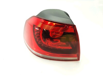 Left rear light used - Volkswagen GOLF - 5K0945095P - GPA