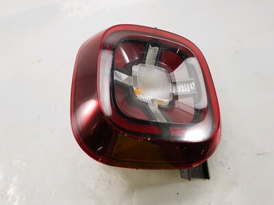 Left rear light used - Dacia DUSTER - 265558217R - GPA