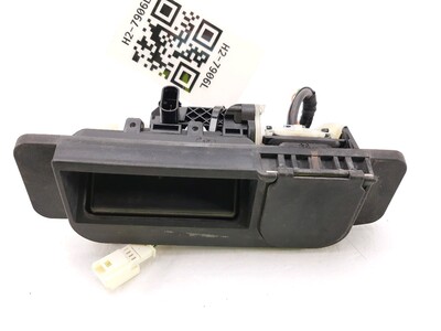 Rear tailgate handle used - Mercedes CLASSE C - A2227500893 - GPA