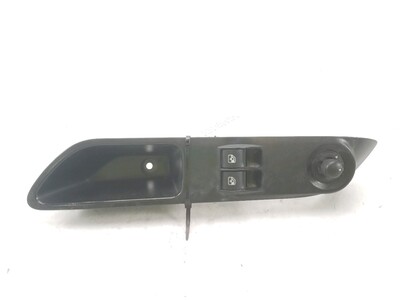 Left window-lift switch panel used - Iveco DAILY - 5801511735 - GPA