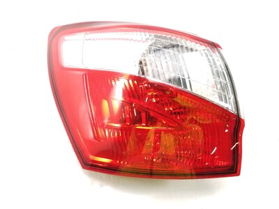 Left rear light used - Nissan - 26559-BR00A- - GPA