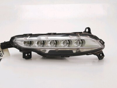 Right front daytime running light (DRL) used - Hyundai TUCSON ...
