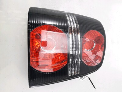 Left rear light used - Volkswagen TOURAN - 1T0945095P - GPA