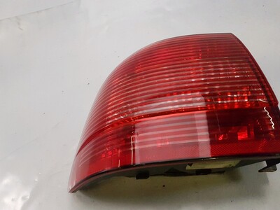 Left rear light used - Porsche CAYENNE - 95563148502 - GPA