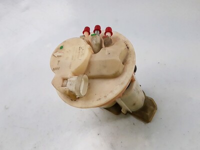 Fuel pump used - Renault CLIO - 7700827640 - GPA