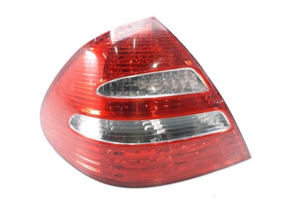 Left rear light used - Mercedes CLASSE E - 2118200364 - GPA
