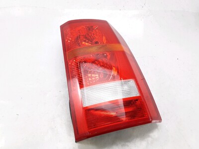 Right rear light used - Land Rover DISCOVERY - XFB000563 - GPA