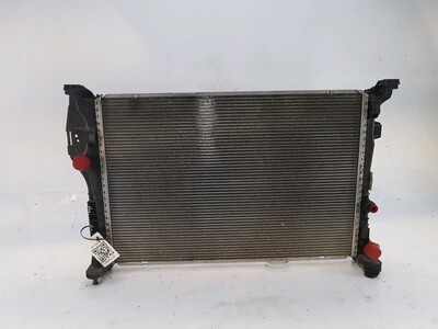 Cooling radiator used - Mercedes CLASSE A 3 PHASE 2 (2015) - GPA