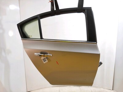 Right rear door used - Chevrolet CRUZE - 95987764 - GPA