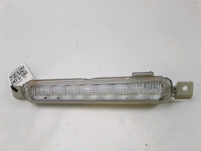 Third brake light used - Mitsubishi L200 PICKUP - 8334A159 - GPA