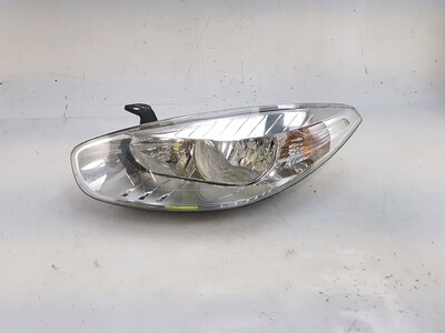 Left headlight used - Renault FLUENCE - 260608656R - GPA