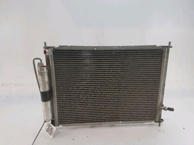 Cooling radiator used - Renault CLIO - 8200688387 - GPA