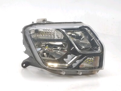Right headlight used - Dacia DUSTER - 260100156R - GPA