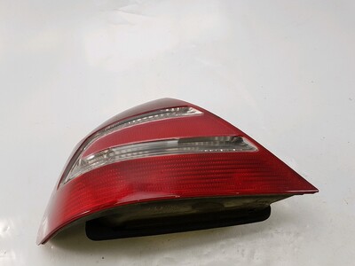Left rear light used - Mercedes CLASSE CLK - 2098200164 - GPA
