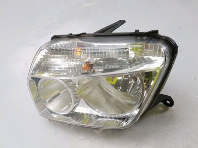 Right headlight used - Dacia DUSTER - 260108233R - GPA
