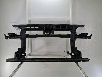 Front cowling used - Volkswagen GOLF PLUS - 5M0805588D - GPA