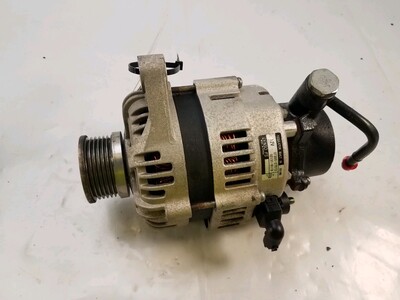 Alternator used - Hyundai - 3730027013 - GPA