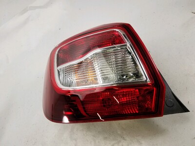 Left rear light used - Dacia SANDERO - 265550577R - GPA