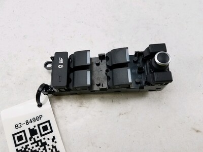 Left window-lift switch panel used - Land Rover RANGE - LR110324 - GPA