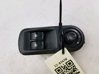 Platine de commande lève-vitre gauche occasion - Renault TRAFIC 2 PHASE ...