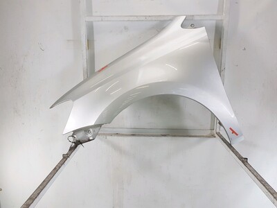 Left front fender used - Volkswagen POLO - 6R0821105H - GPA